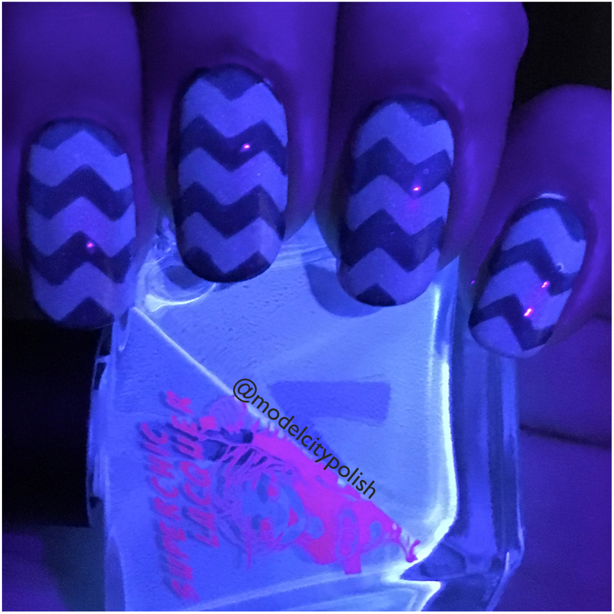 Black light reflective top coat? Yes, please!